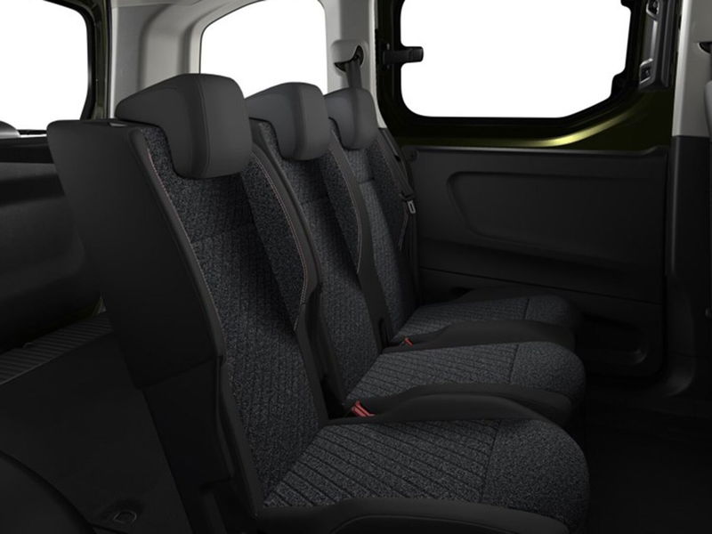 Peugeot Rifter Mix BlueHDi 130 S&S EAT8 PC Allure Standard Nuova a ...