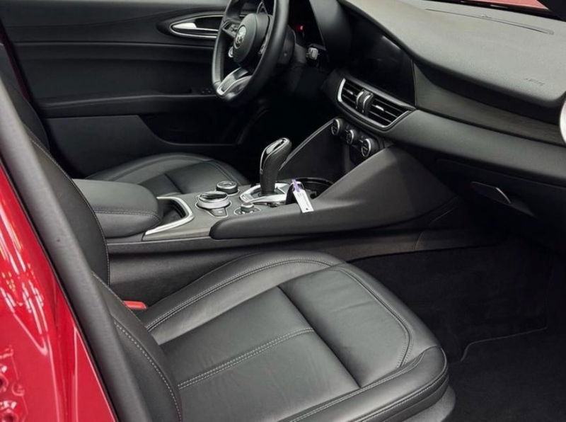 Alfa Romeo Giulia 2.0 Turbo 280 CV AT8 AWD Q4 Ti Usata a Torino ...