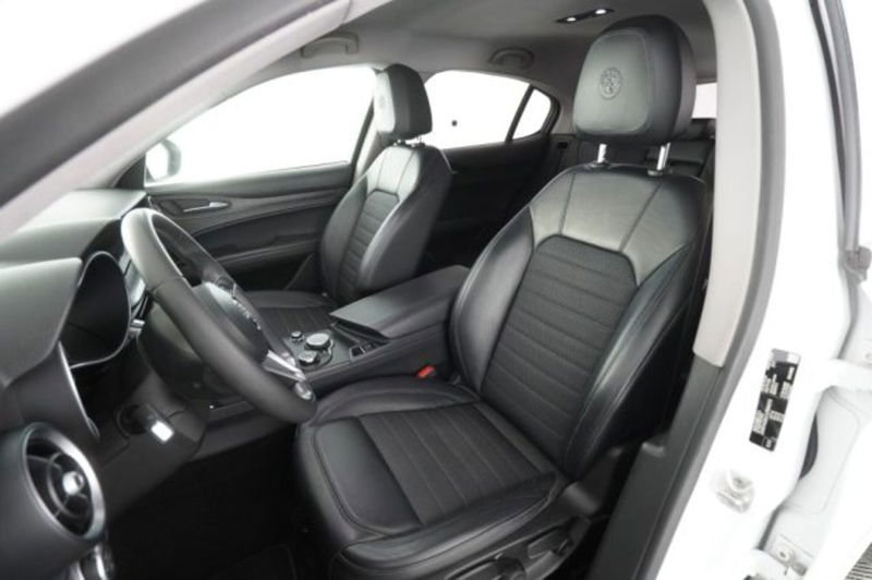 Alfa Romeo Stelvio Stelvio 2.2 Turbodiesel 150 CV AT8 RWD Super Usata a ...